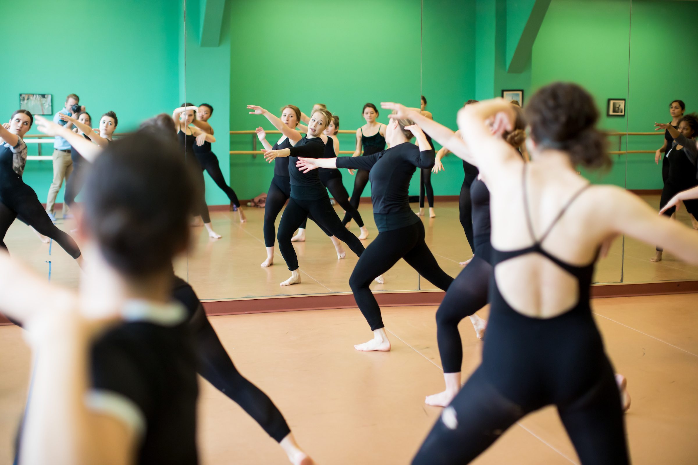 Lauren Serra Henderson (BA ’13) and the Serra Foundation Establish Arts ...